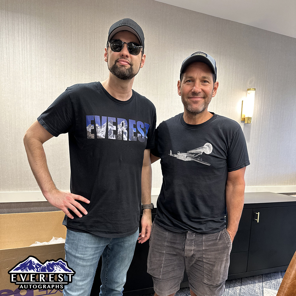 Paul Rudd Signing Complete – Everest Autographs